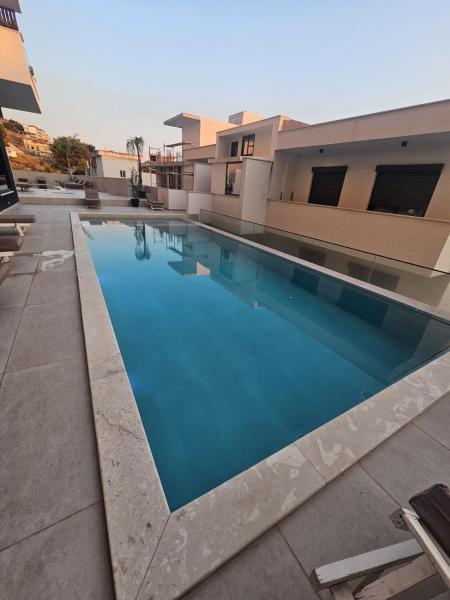 Seaview Luxury Apartment - Saranda