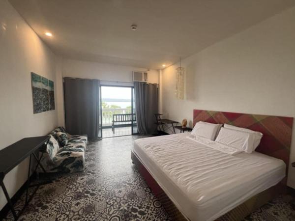 Coast Side Cliffs Resort - Loon