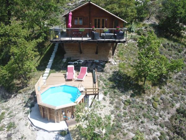 Chalet Sur Pilotis Avec Piscine Privée - Carros