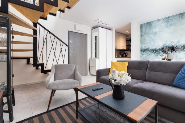 Coast Apartment Close To The Beach With Parking & Balcony By Noclegi Renters - Niechorze