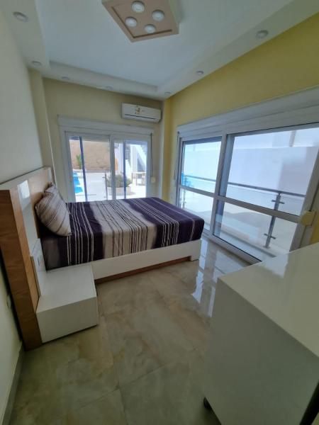 Beautiful 3-bedroom Apartment On The Ground Floor With Personal Backyard Area And Terrace With Direct Pool Access And Pool View - Sharm El-Sheikh