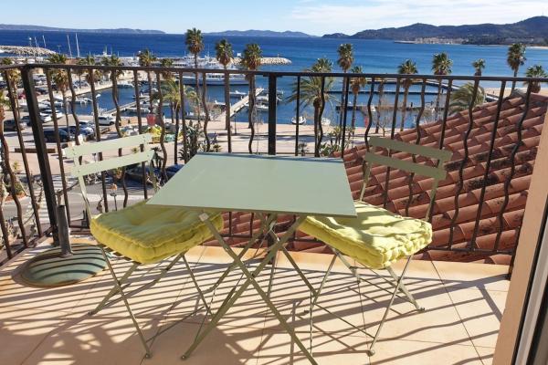 Balcon Des îLes D'or - T2 Seafront Historic Center - Plage du Lavandou