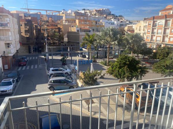 Coqueto Apartamento Con Vistas Al Placetón - Águilas
