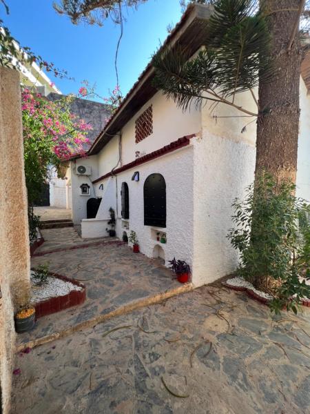 Magnifique Villa La Corniche En Bord De Mer à Saint Rock, Ain El Turk, Oran - Oran