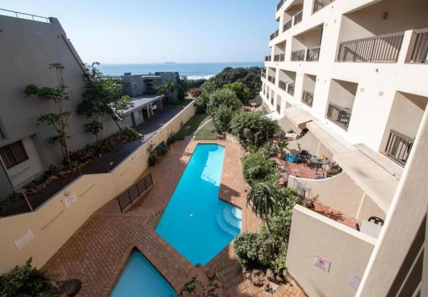 Umhlanga - Beachfront! Pool! Self Catering - Umhlanga