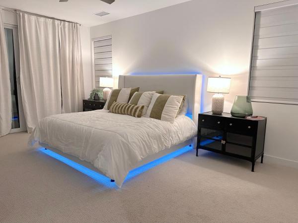 Palm Springs Paradise, Luxe Living Near Downtown, Pool & Views - Palm Springs, CA