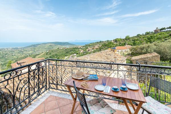 Mary's Home - San Mauro Cilento