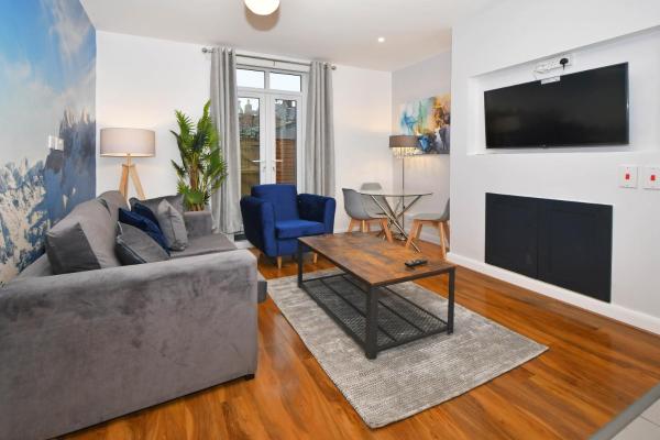 2 Bedroom Central Stay - Newcastle-under-Lyme