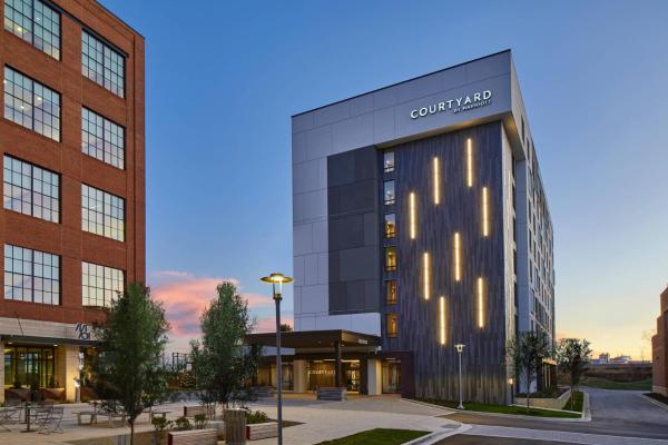 Courtyard Baltimore Downtown/mchenry Row - Towson, MD