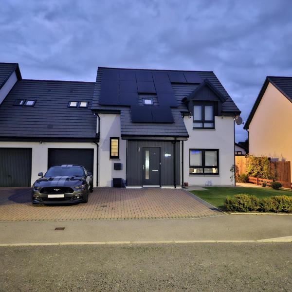 The White House - Lossiemouth