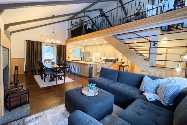Cozy Mountain Retreat In Pine Valley, Ut With Decks, Game Room, And Mountain Views - Pine Valley, UT