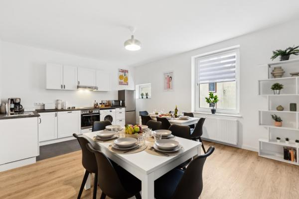 Modern-netflix-messe-veltins Arena-free Parking - Gelsenkirchen