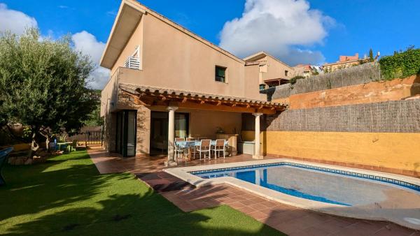 Casa Con Piscina - Tossa de Mar