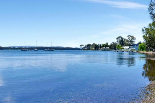 Hidden Horizon - 1pm Checkout Sun - 5bed 3 Bathroom - Newcastle