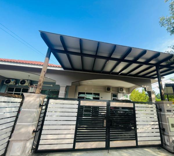 Homestay Axalea - Muar