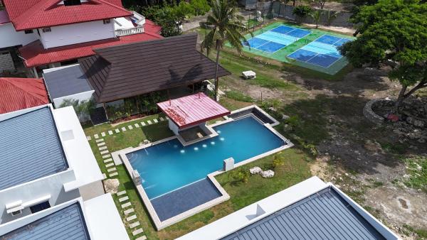 Bluewaves Hostel & Villa Panagsama By Hiverooms - Moalboal