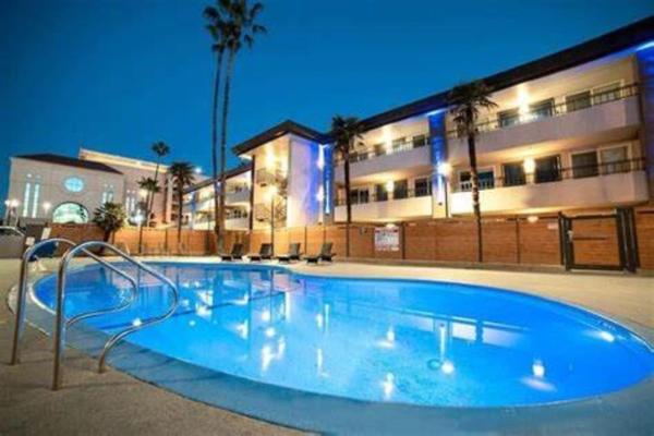 Studio 6 Suites Santa Ana, Ca - Costa Mesa, CA