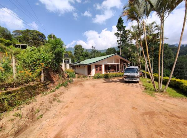 Dell Holiday Bungalow - Sri Lanka