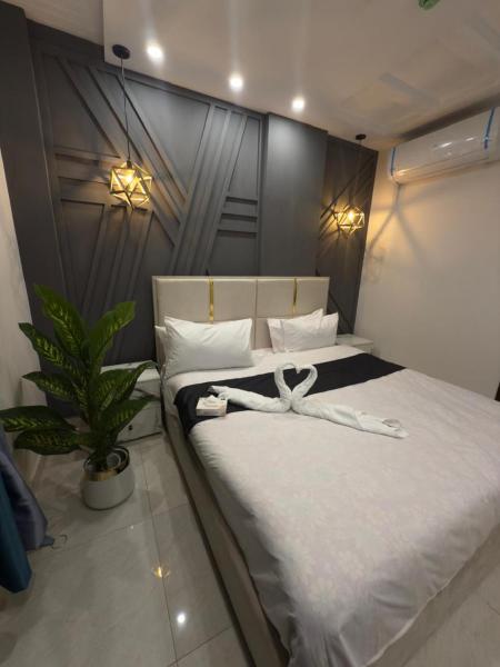 Gold Swiss Suites - Pakistan