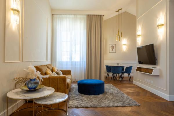 Calzaiuoli Gold Private House With Terrace - Florence