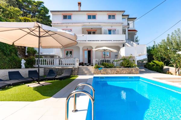 Apartments Lores - Rab