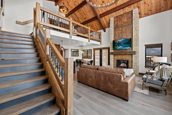 Cabin On Lake Estes! Private Jacuzzi Two Patios Indoor And Outdoor Fireplace - Colorado