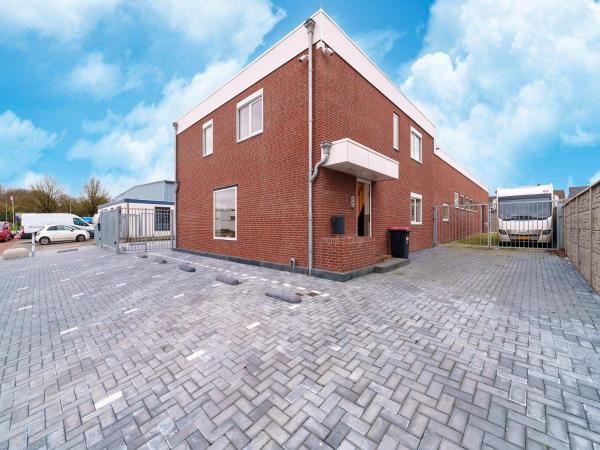 Inviting Apartment With Terrace - Brunssum