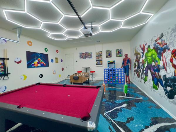 2024 Home, Mini Golf, Pool, Bbq, Gameroom - Palm Bay