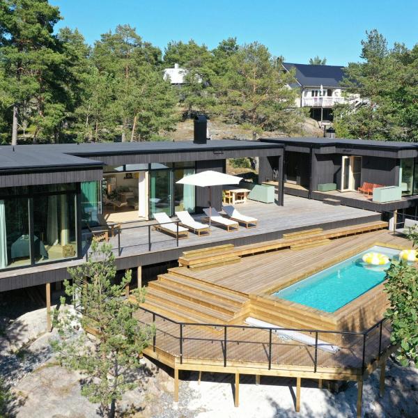 Paradise With Pool Near Nature's Beautiful Views - Stockholms län