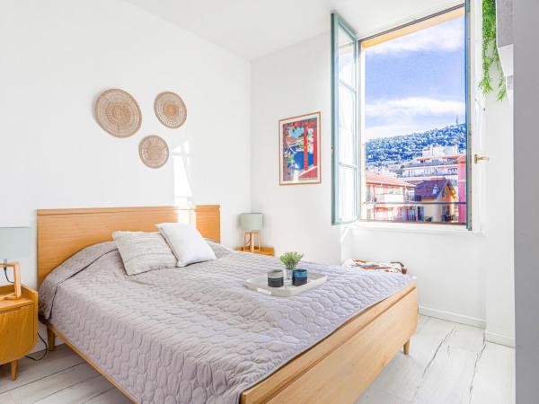 Apartment Le Palais Du Vieux Port By Interhome - Nice