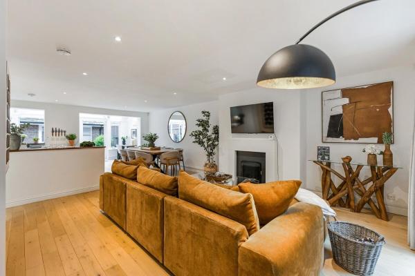 The Riverbank Hideaway - Chelsea, Londra