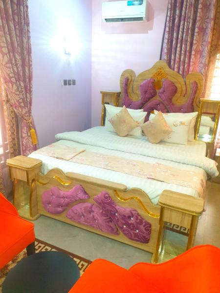Bly & Schol Suites - Abuja