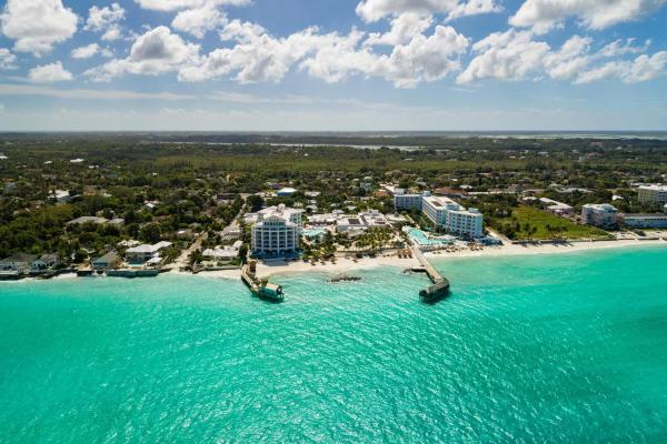 Sandals Royal Bahamian All Inclusive - Couples Only - Nassau