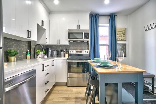 Sherby Lux - Central, Parking, Renovated, Sleeps 6 - Sherbrooke