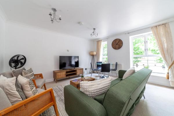 Cozy Welcoming 2br Flat Near Excel Centre - Greenwich