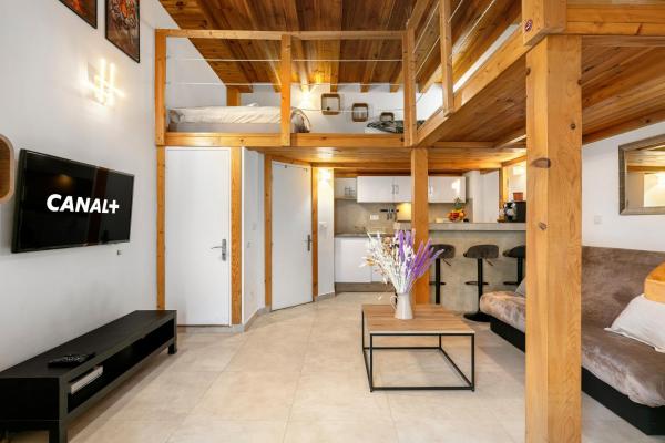 Magnifique Studio Hypercentre Trains Plages Au Cœur De Golfe-juan - Vallauris