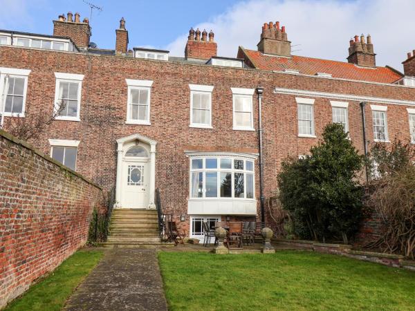 12 St Hilda's - Ravenscar