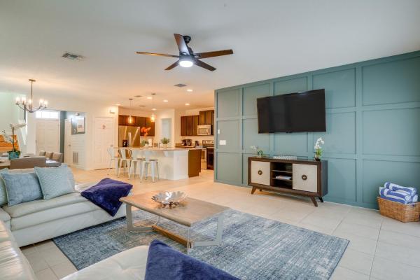 9 Mi To Disney Group Getaway With Lanai And Hot Tub! - Davenport, FL