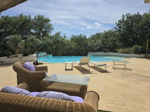 Villa T6 En Ardèche Avec Piscine Et Animaux Acceptés - Fr-1-382-220 - Saint-Alban-Auriolles