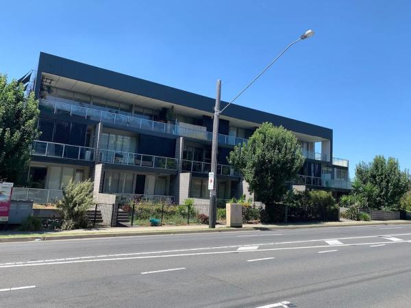 Glen Waverley Modern Apt Near Syndal Station - Box Hill