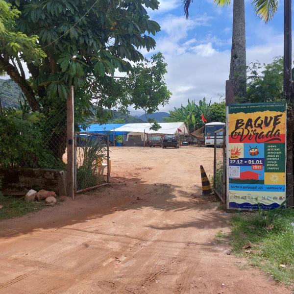 Camping Baque Da Virada - Barraca Com Colchão - Ubatuba