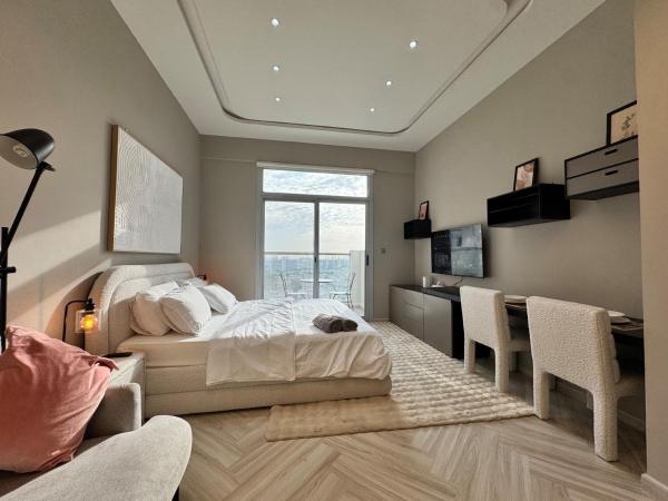 Warm And Elegant Studio In Dubai - Dubai