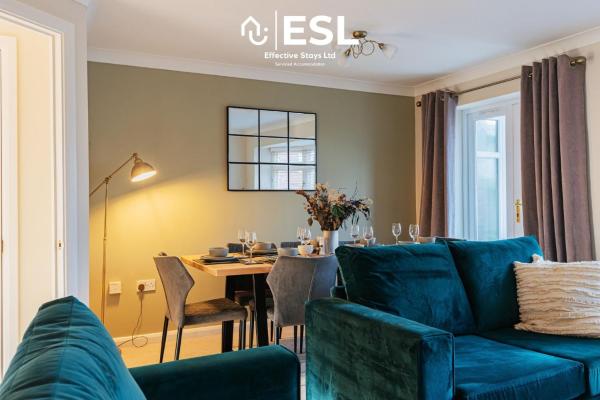 4 Bedroom House In Shrewsbury With Parking - Shrewsbury