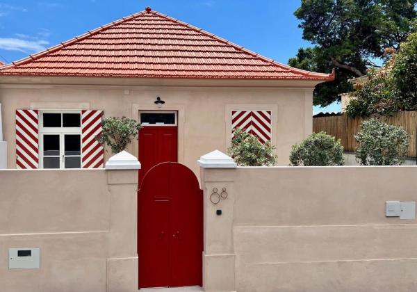 The Boat House Sea Front And Private Pool - Funchal