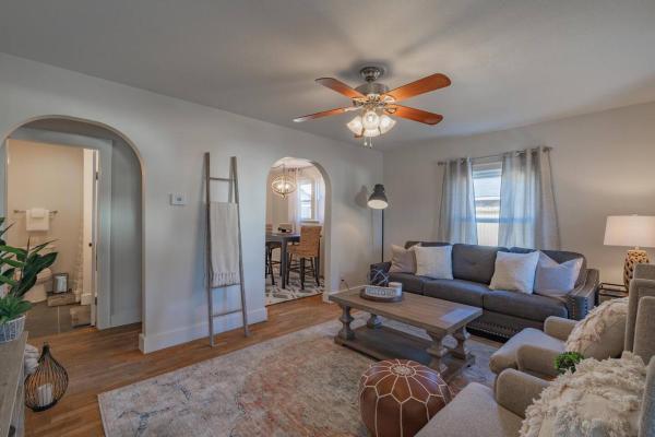 Lodge On Landess - Upland, IN