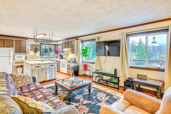 4 Mi To Sandy River Access Studio With Mtn Views! - Sandy, OR