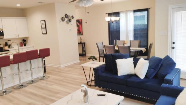 Geaux To Mike The Tiger Retreat Near Lsu - Cb1021 - Baton Rouge, LA