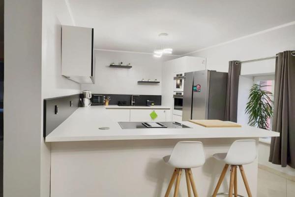 Modern 3 Bedroom Apartment Near Useldange Castle - Luxemburg