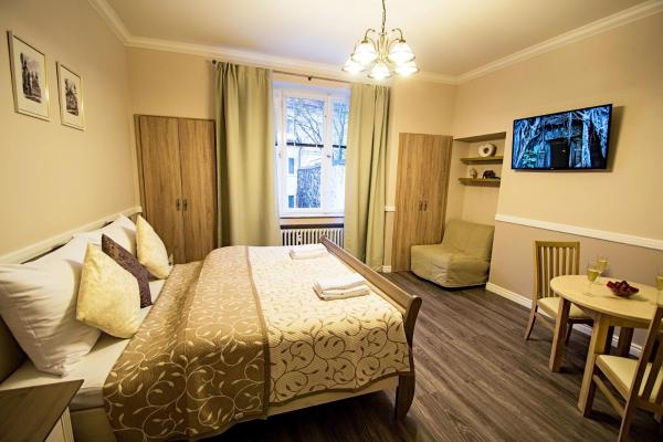 Champagne Studio With Sauna - Prague