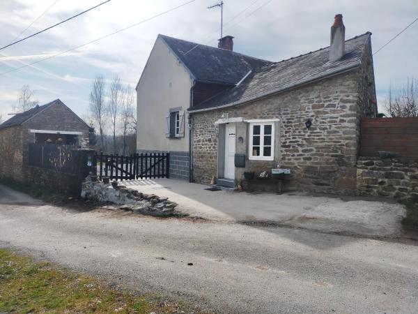 Chambre D'hôtes Se Sentir Libre Noisette - Creuse